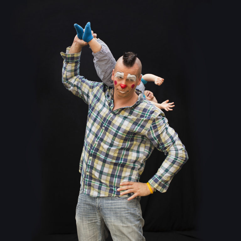 Portrait Commissions - Stephanie Sinclair Studio